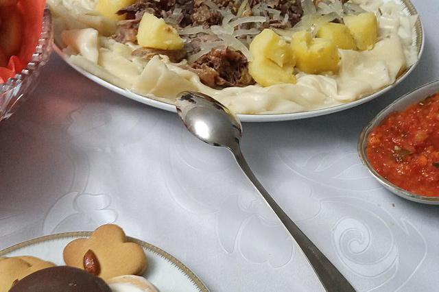 Eating horse meat in Central Asia | Saiga Tours
